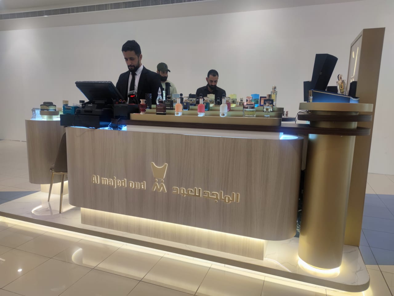 Al Majed Oud | Mushrif Mall